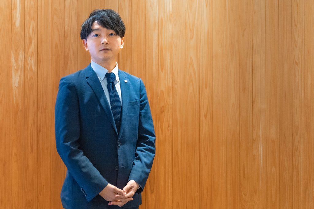 POP、パッケージ、EC、 クリエイティブを一箇所で管理し、 ブランドの世界観を統一 | AdFlow